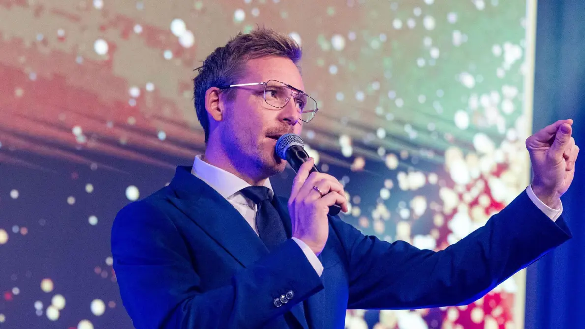 Niklas Baarli – Ulike personligheter, felles suksess - Book her!