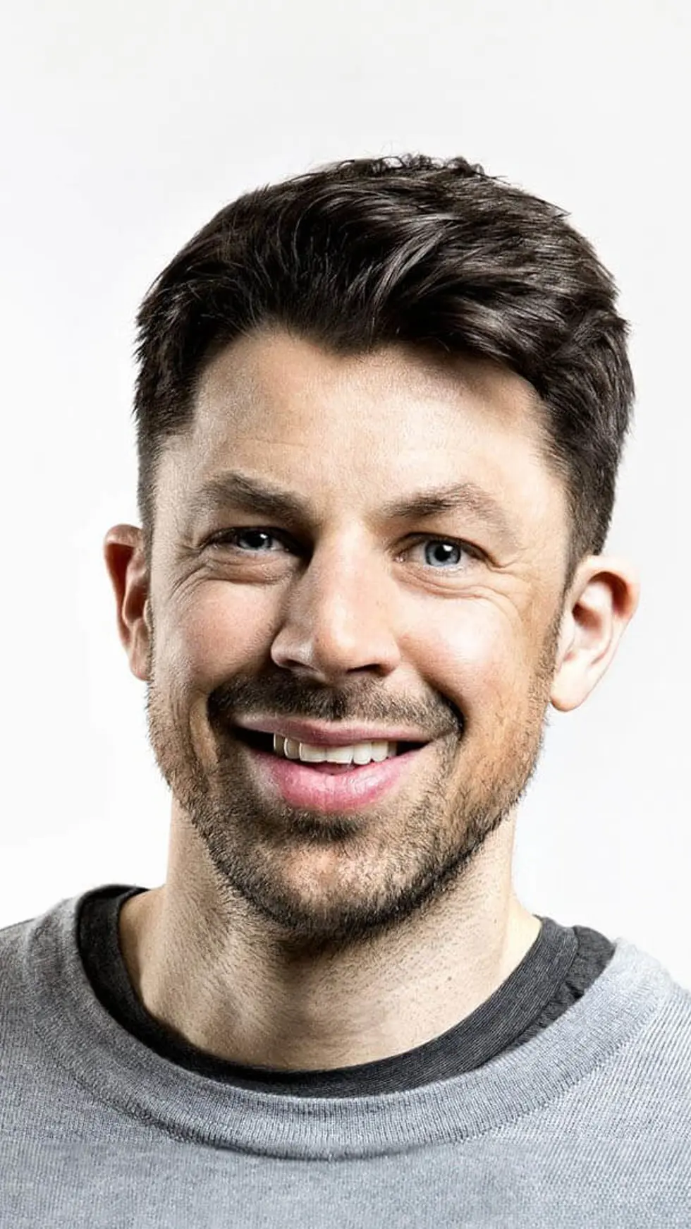 Nils-Ingar Aadne foredrag - Fantastisk humor - Book hos Athenas!